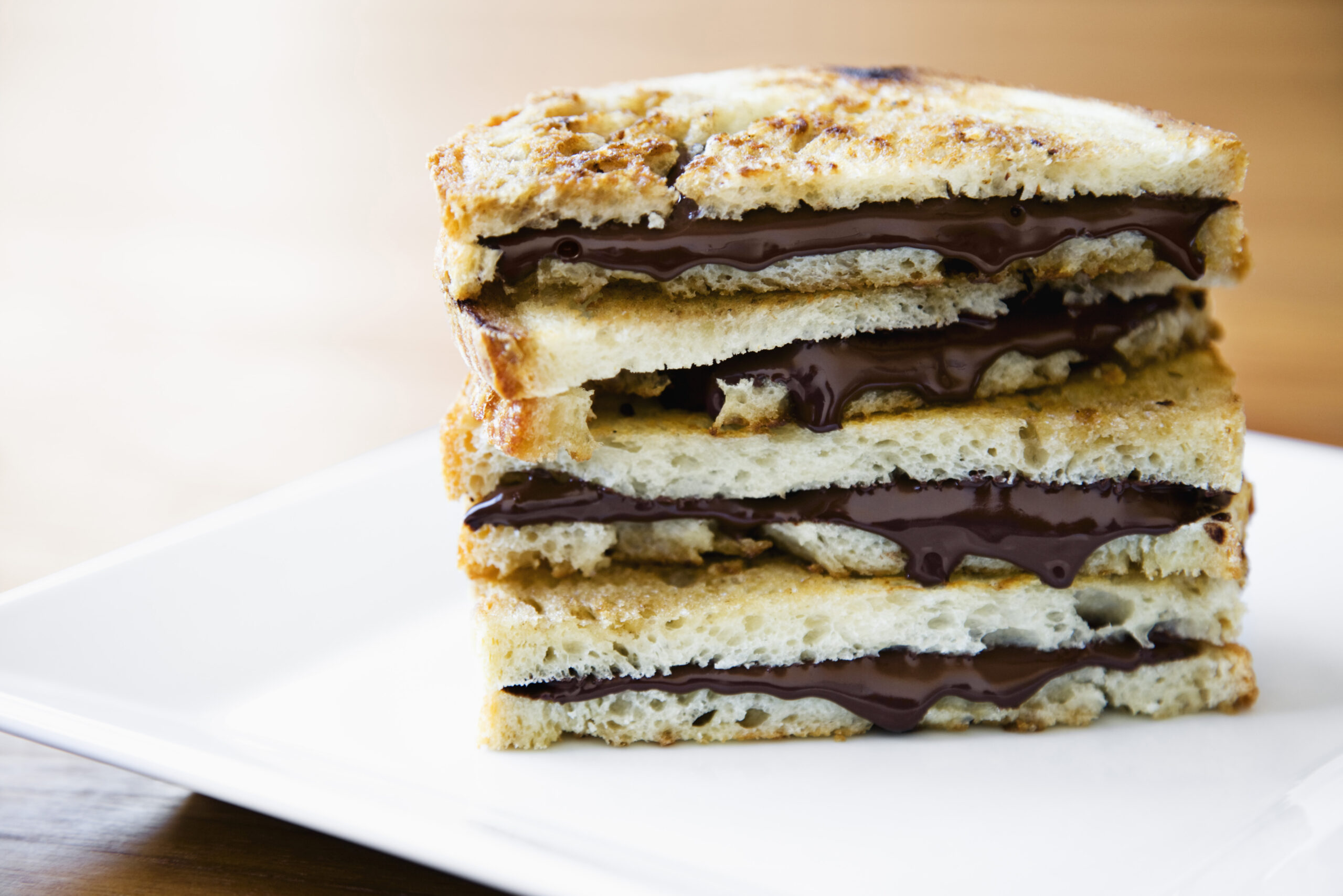 Stacks in C# | TutorialsEU